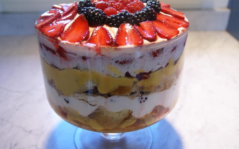 MOTHER'S DAY STRAWBERRY TRIFLE - Café Collage